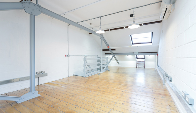 Commercial agency | Dominion